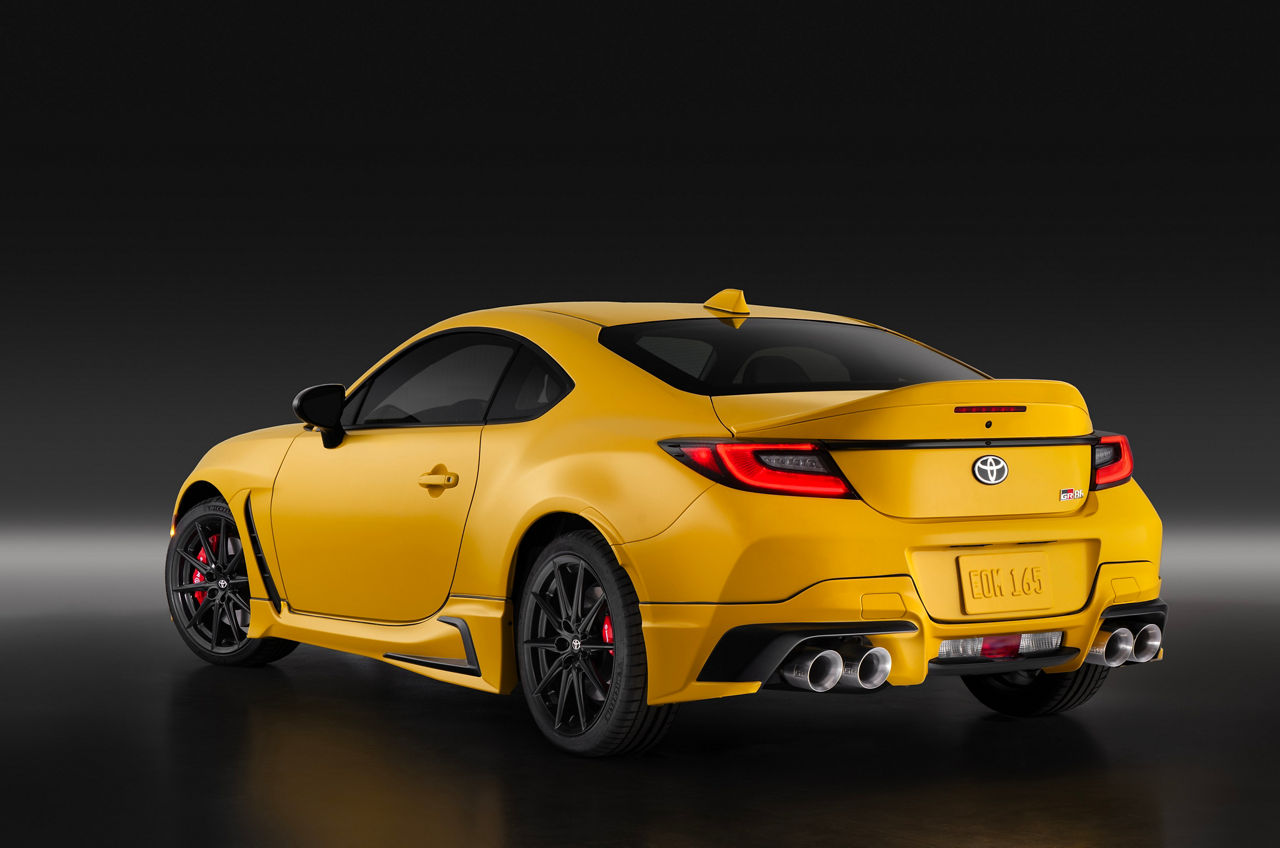 Toyota Brightens the City Streets with New GR86 Yuzu Edition Apr 4, 2025