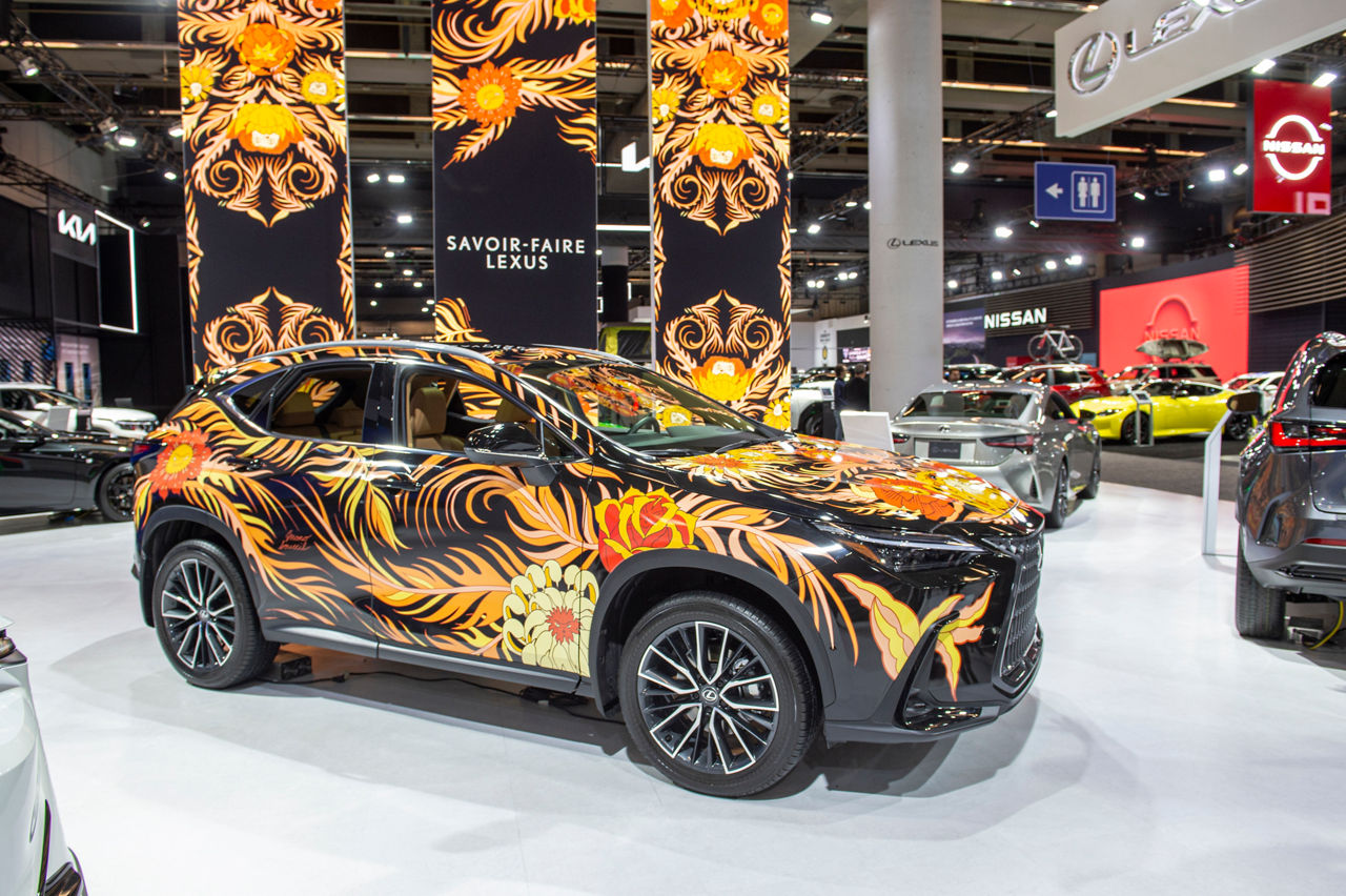 LEXUS SHOWCASES CUSTOM WRAPPED VEHICLES BY CANADIAN ARTISTS Jan 27, 2025